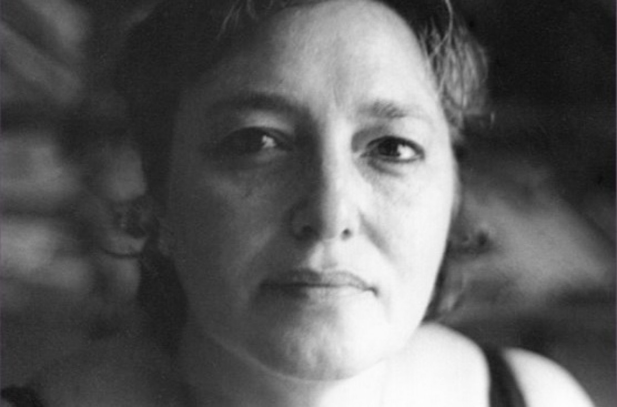 Bosque de la poesía- Irene Gruss – Facultad de Ciencias Humanas